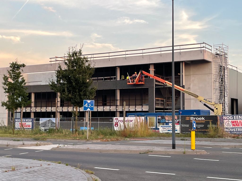 NL | Isolatie vloeren geplaatst AMT Group Breda